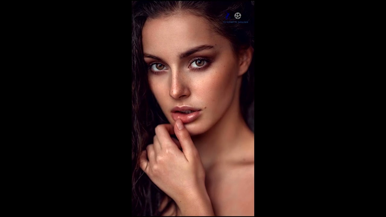 10 Reasons Why Aleksandra Dudzik is the Young and Beautiful Face of ...